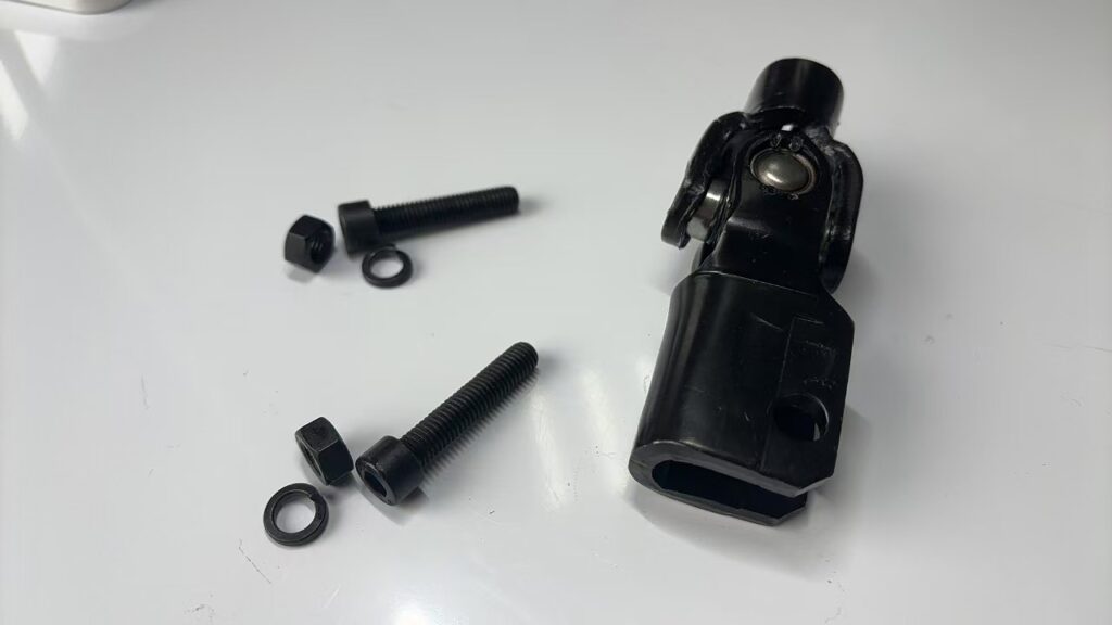 EZGO RXV Steering Yoke Assembly 604613 608114 - Mingxin Turf